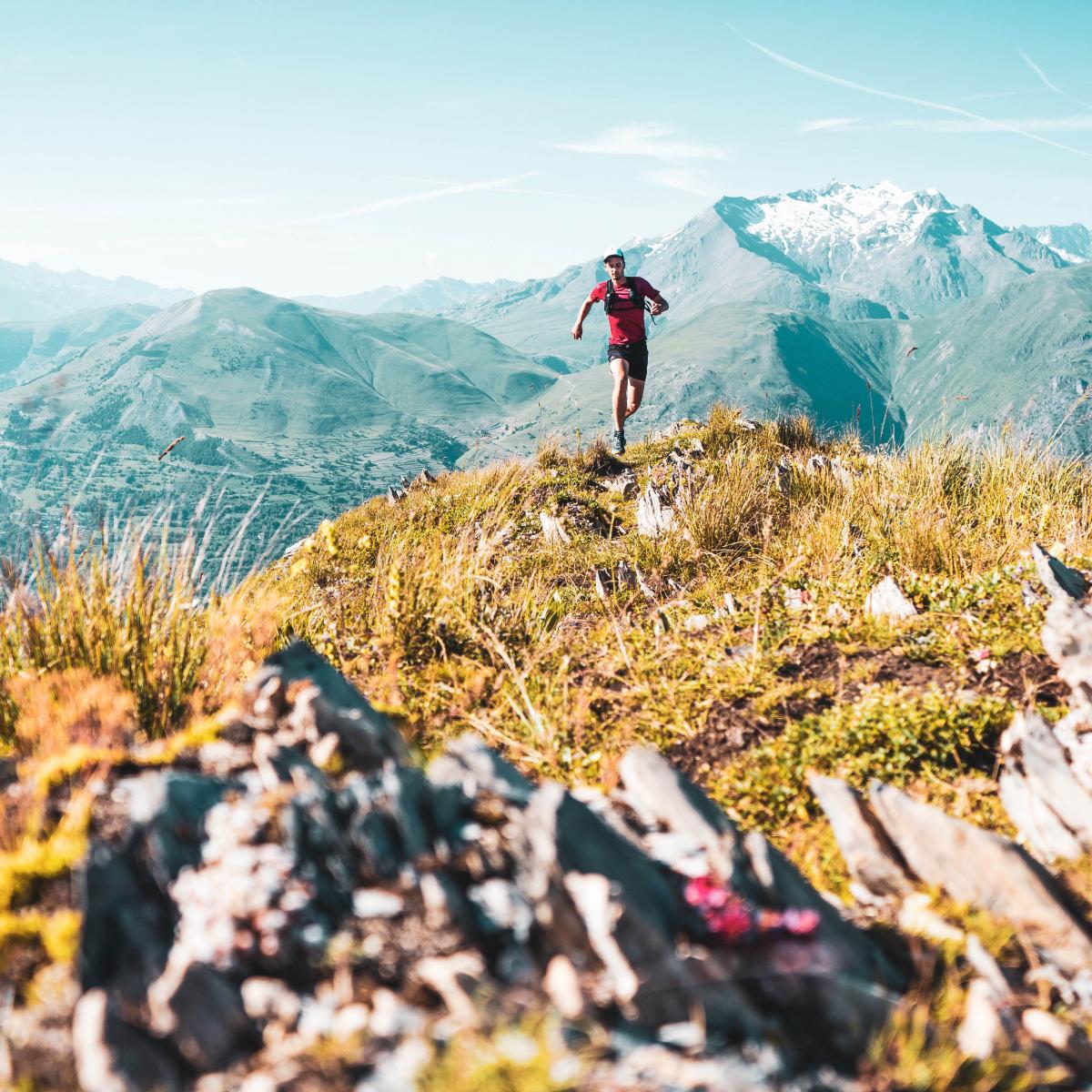 CHALLENGE YOURSELF WITH TRAIL RUNNING | Tourist office of Les 2 Alpes ...